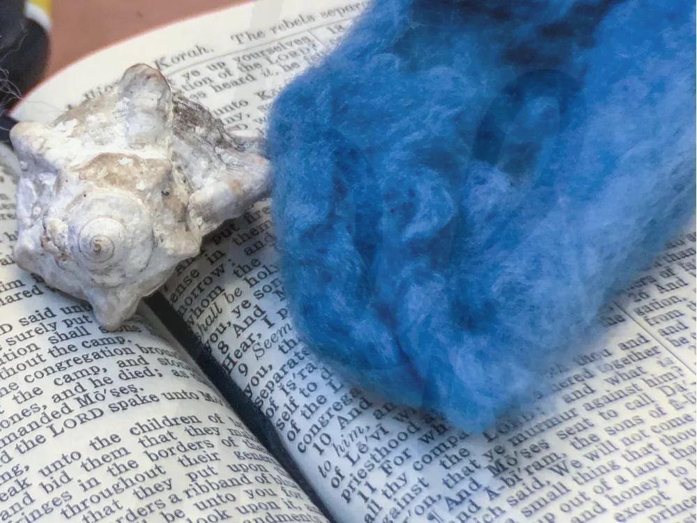 The Right Chemistry: Rediscovering a biblical blue dye - Blue Fringes ...